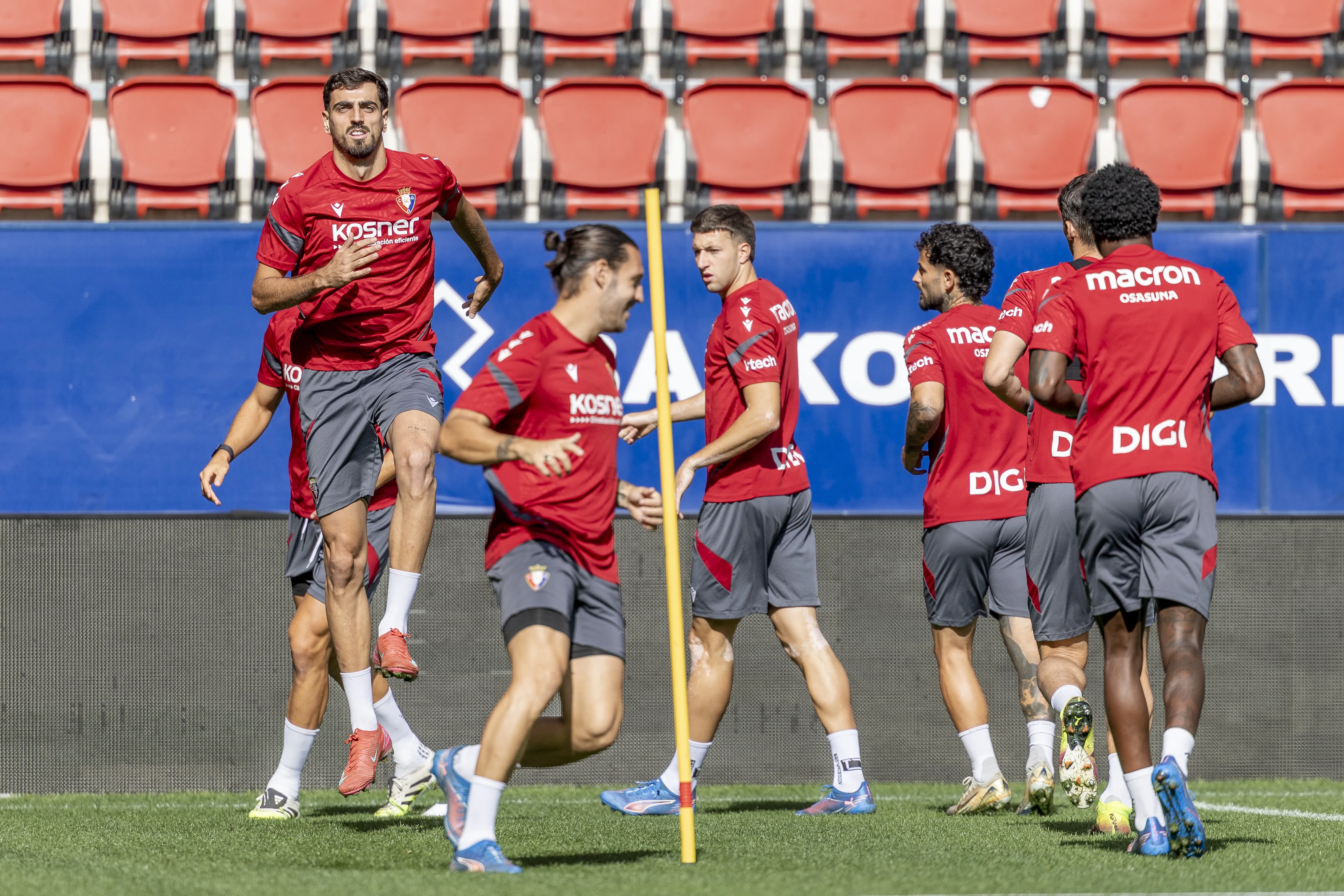 Osasuna comienza a preparar el encuentro ante el Villarreal - Osasuna